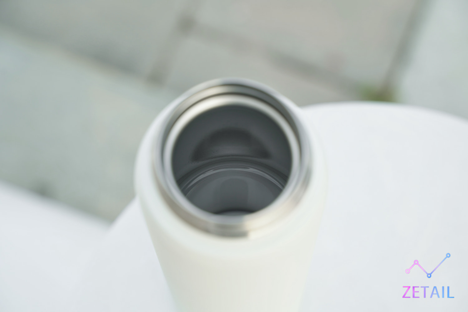 犀牛盾 AquaStand 磁吸水壺 開箱體驗：重新愛上水壺 | ZETAIL 科技心感動